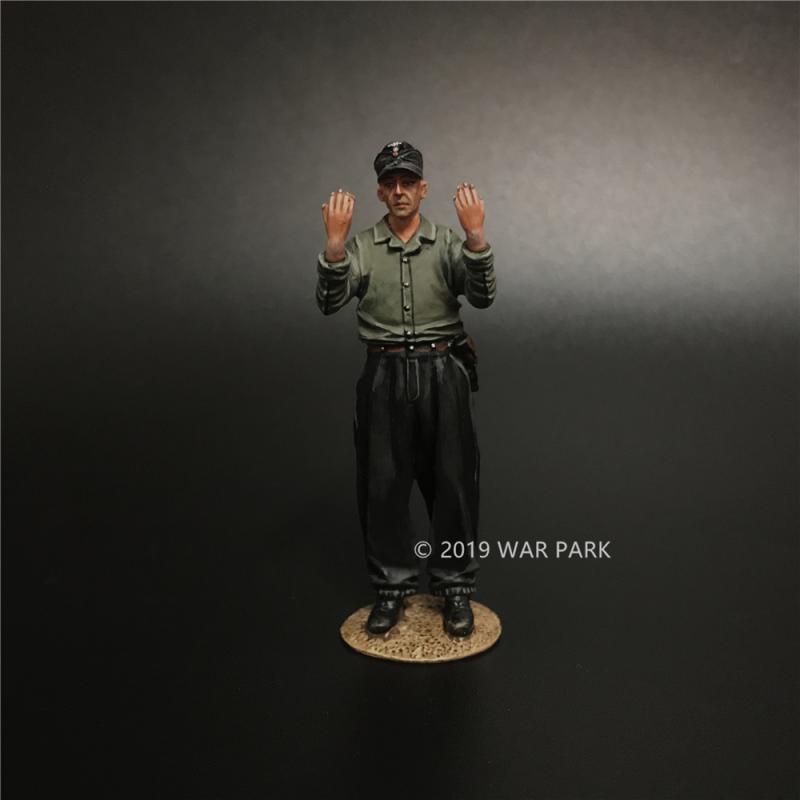 Groß deutschland Tank Crew Member (beckoning forward), Battle of Kursk ...