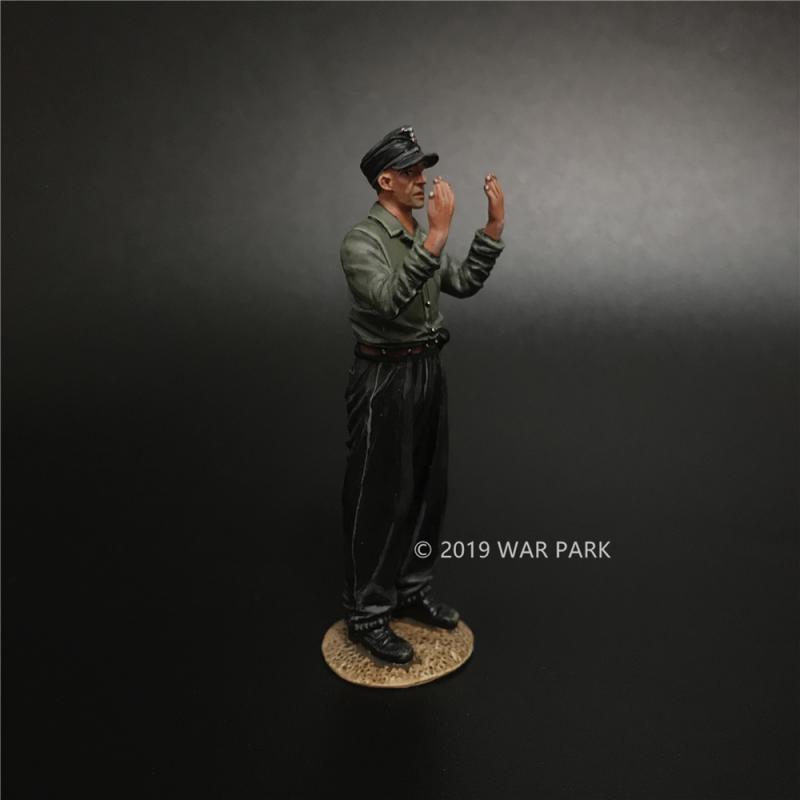 Groß deutschland Tank Crew Member (beckoning forward), Battle of Kursk ...