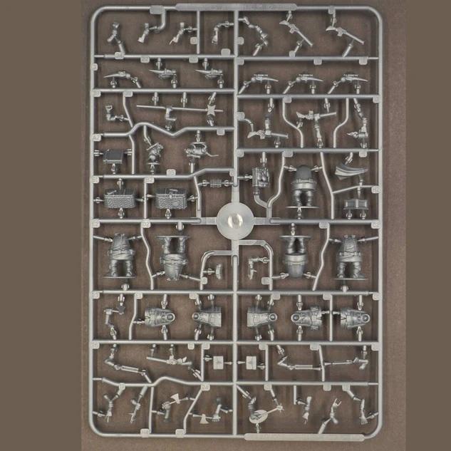 28mm Quar Crusader Command--12 unpainted, unassembled, multi-part ...