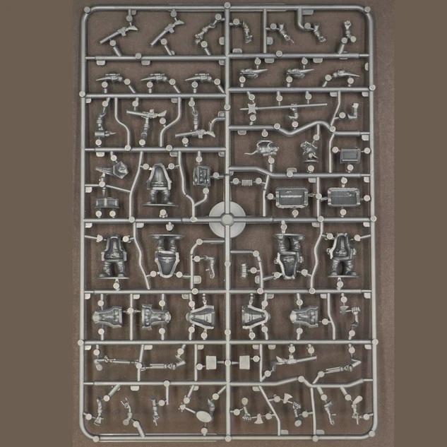 28mm Quar Crusader Command--12 unpainted, unassembled, multi-part ...