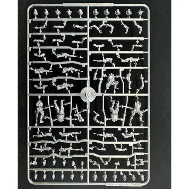 Operators--20 multi-part hard plastic 28mm modern military figures ...