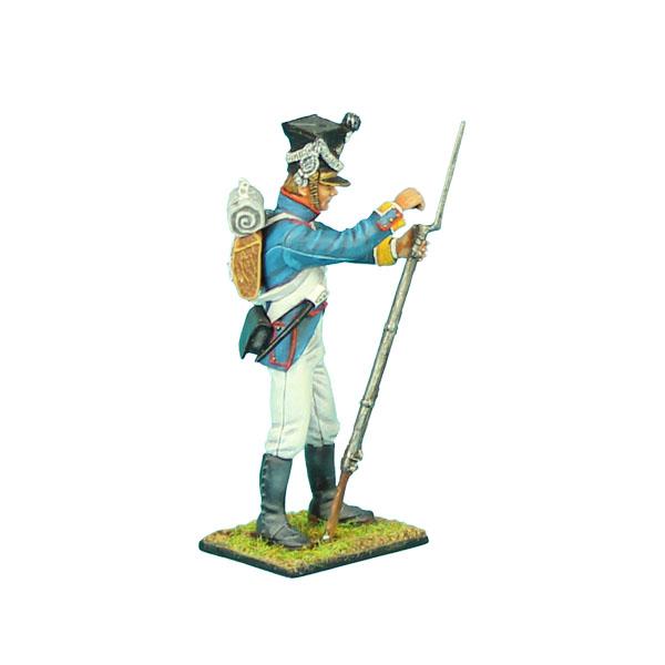 Polish 1st Line Infantry Fusilier Loading--single figure - NAP0356 ...