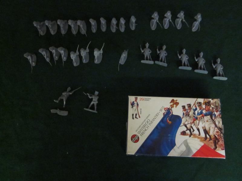 Airfix Vintage Waterloo French Infantry--RETIRED. 29 Figures - ONE ...