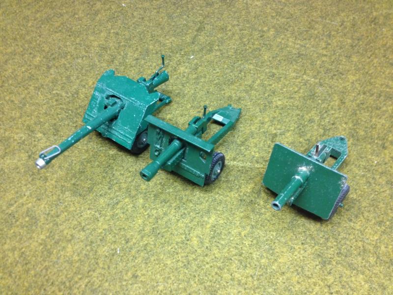 British WWII Artillery--3 cannons--some wear--RETIRED--LAST ONE!! - BRI ...