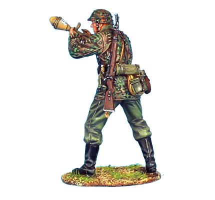 Waffen-SS Panzer Grenadier with Panzerfaust, Normandy, 1944--single ...