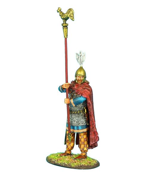 Gallic Standard Bearer with Rooster and Boar Icons - ROM081 - Metal Toy ...