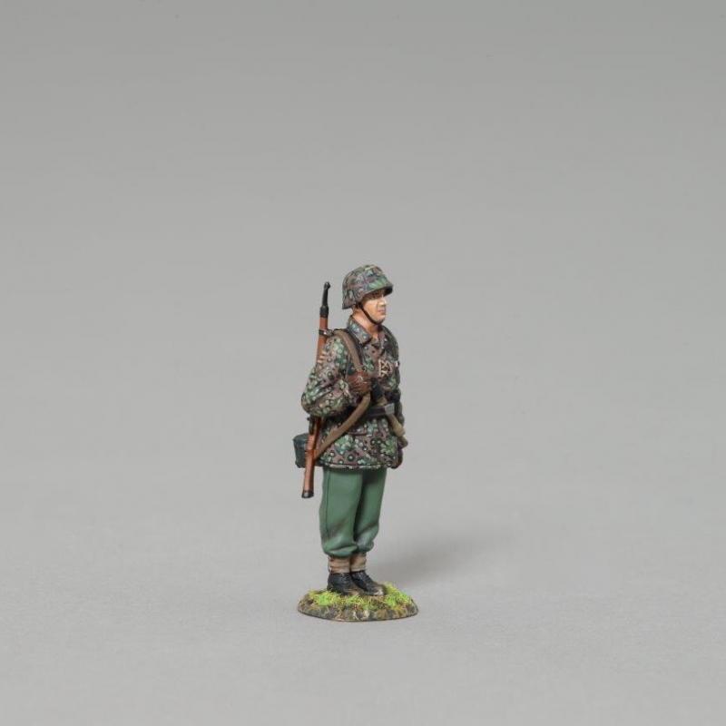 Four 12th SS Infantrymen on Parade--four figures--RETIRED--LAST TWO ...