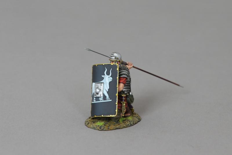 Legionnaire Crouching Behind Shield (9th Legion Black Shield)--single ...