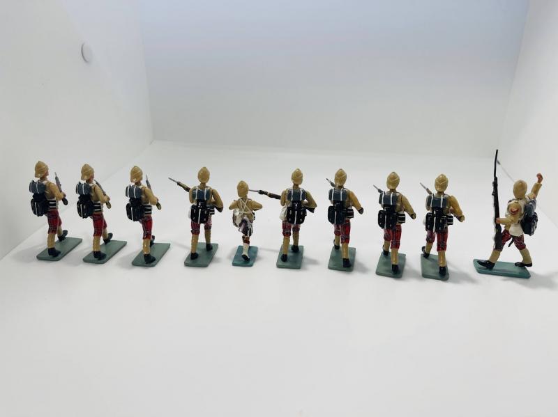 HM of Great Britain 72nd Highlanders Set w/ Drummer & Sergeant (10 ...