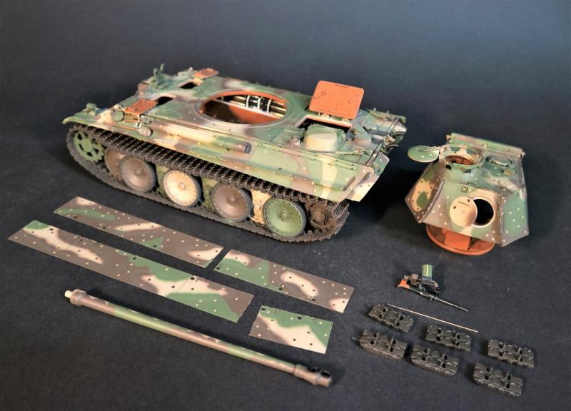 Panther #223, Panzer-Regiment 31, 5. Panzer-Division, Daimler Benz ...